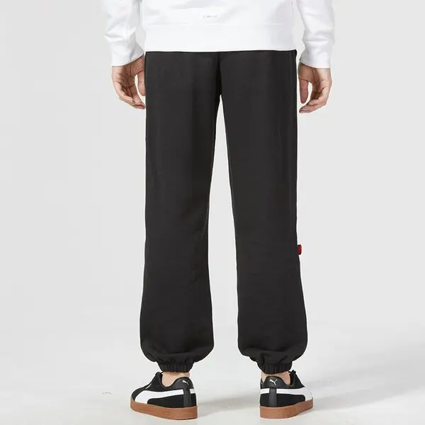 PUMA Team Badge Regular Track Pants