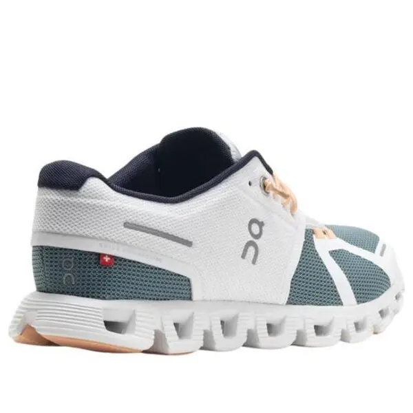 On Cloud 5 Push 'white Cobble