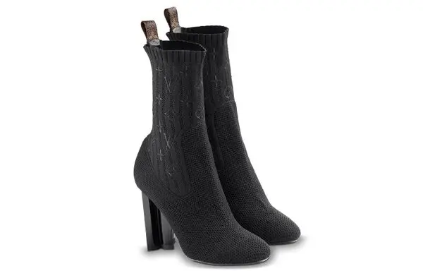 LOUIS VUITTON Silhouette Ankle Boots