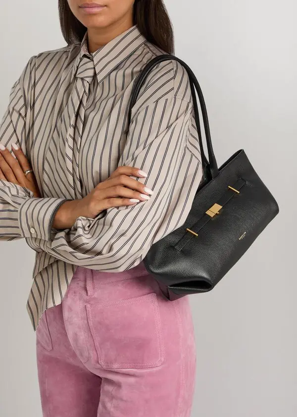 DEMELLIER Grained Leather Shoulder Bag - Black