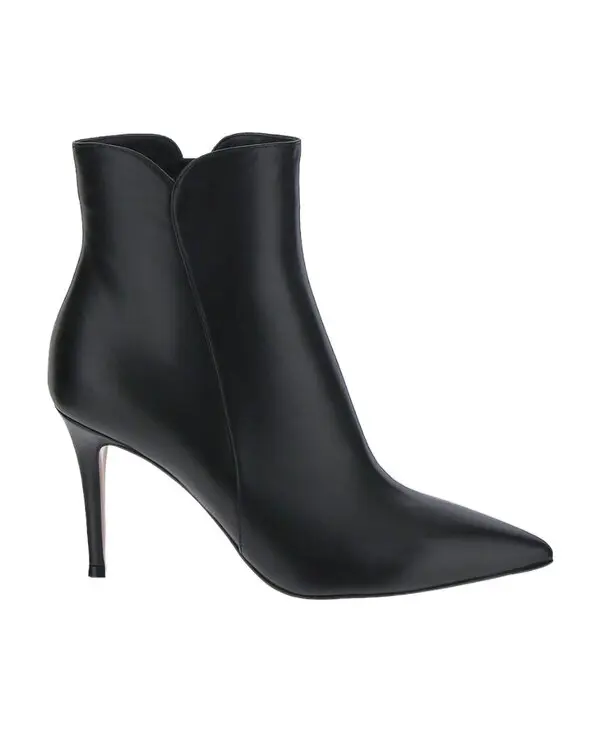 GIANVITO ROSSI Classic Pointed Ankle Boots