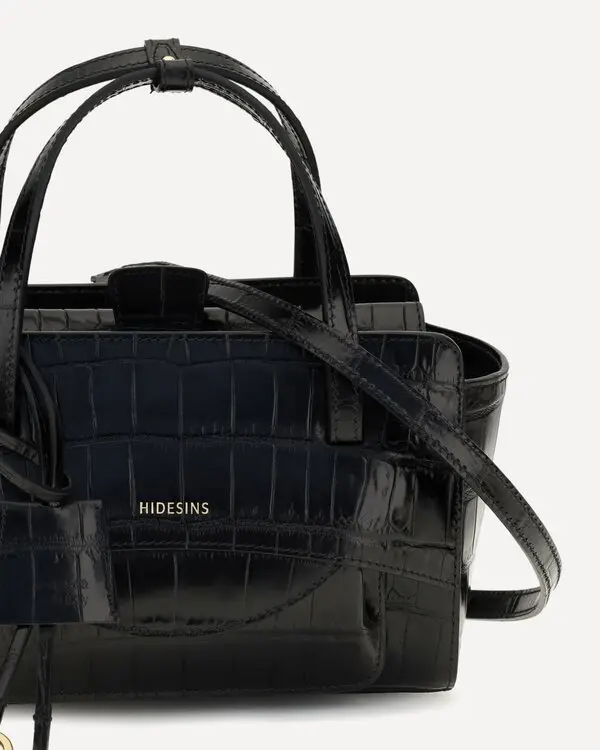 HIDESINS Small Flap Handbag In Calfskin Leather - Black