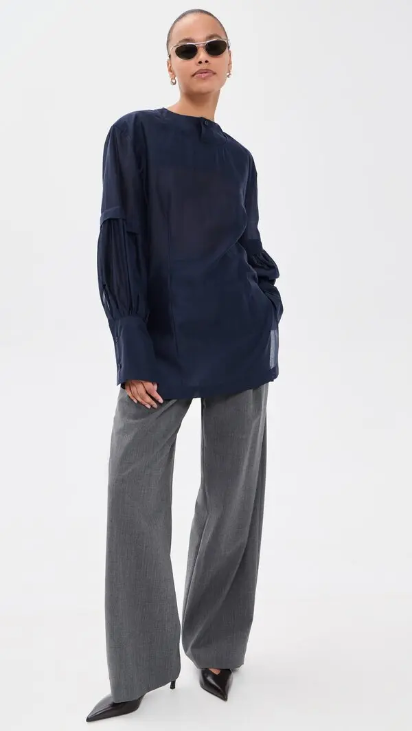 THE LATEST Erin Muslin Blouse