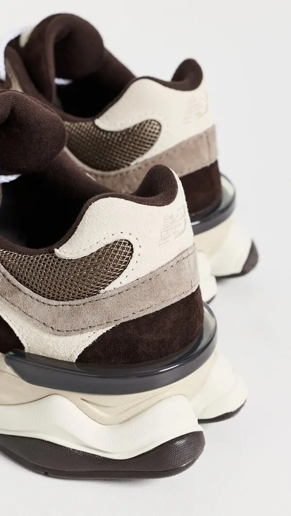 NEW BALANCE 9060 Lifestyle Sneakers - Brown/brown