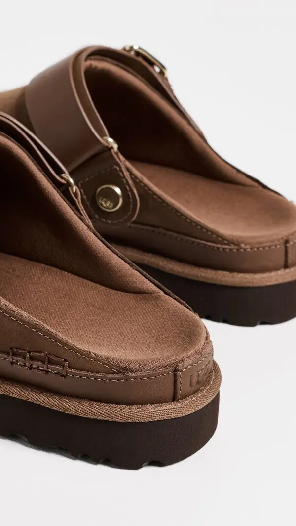 UGG Goldenstar Villa Clogs