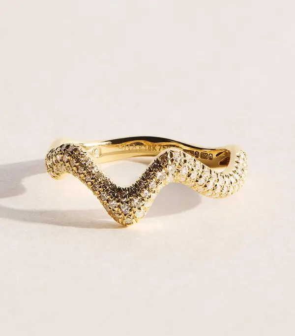 Shay Yellow And Diamond Wave Ring