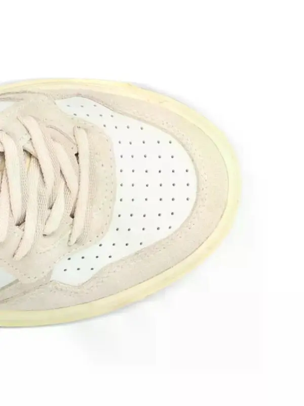 AUTRY Medalist Low Sneakers - White
