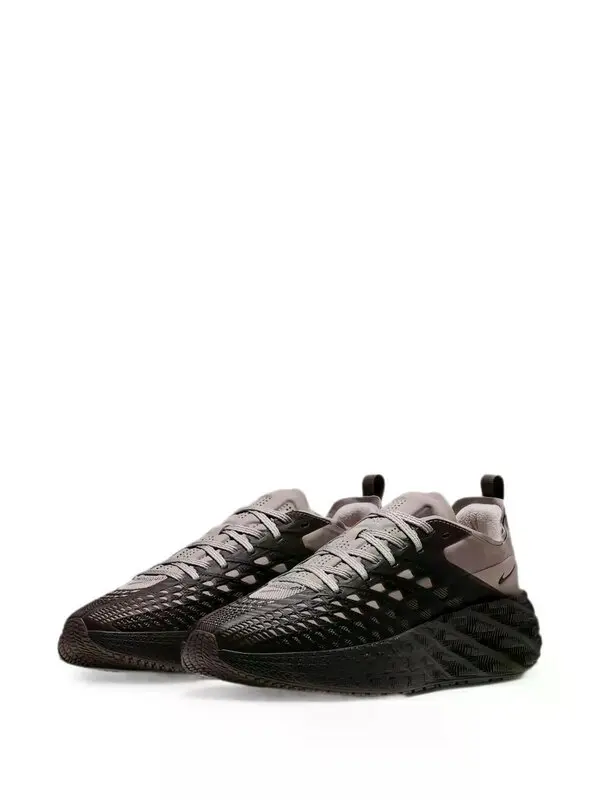 Nike Ava Edge Shoes