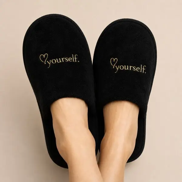 REJECTED HEARTS CLUB Love Yourself Slippers - Black