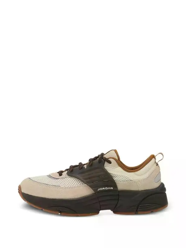 JORDAN Trunner O/s Sneakers