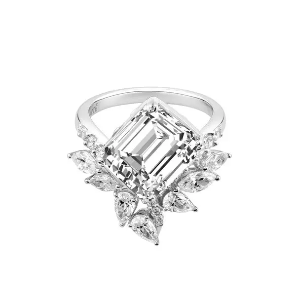 Arte Madrid Casa Real Eterna Statement Ring Pear-cut - White