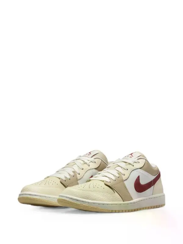 JORDAN Air 1 Low Sneakers