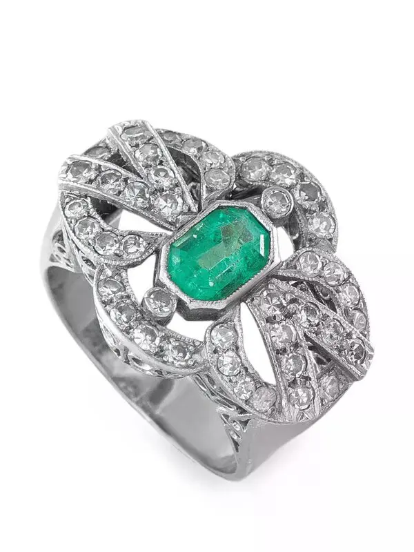 LB EXCLUSIVE Emerald-cut Diamond Ring - Silver