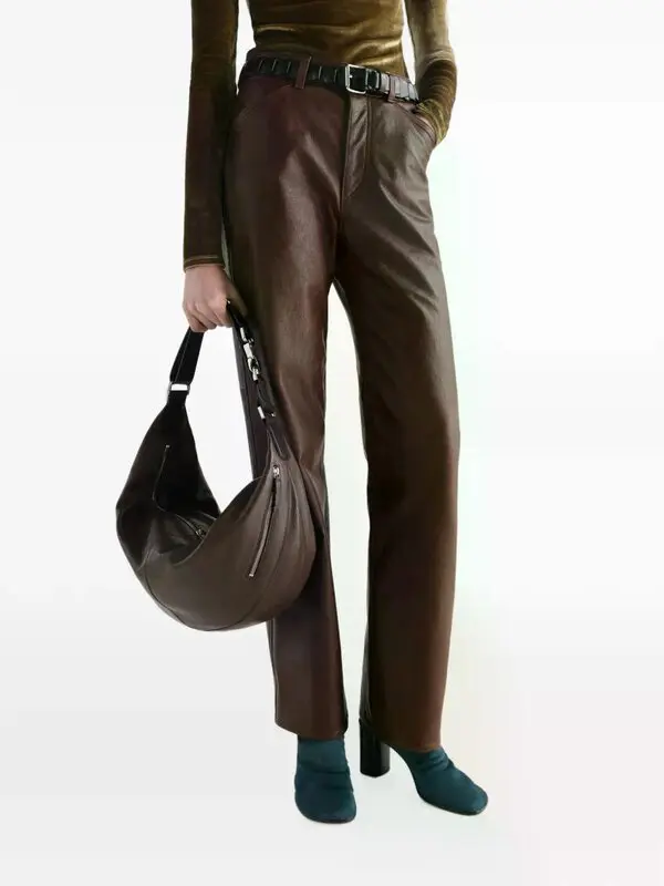 LEMAIRE Quiver Clip Bag In Leather