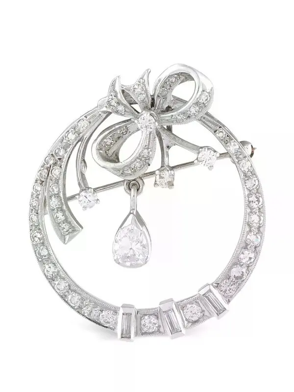 LB EXCLUSIVE 14k White Gold Diamond And Emerald Ribbon Brooch