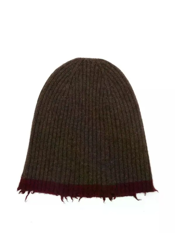 UMA WANG Ribbed Frayed-edge Beanie Hat - Brown