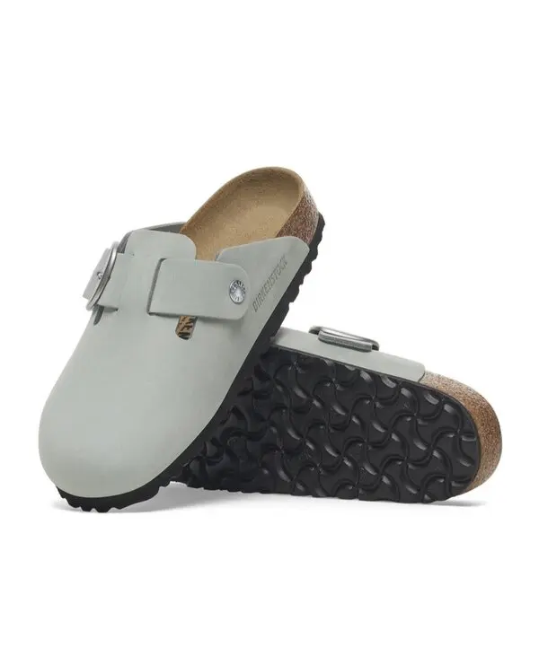BIRKENSTOCK Boston Clog