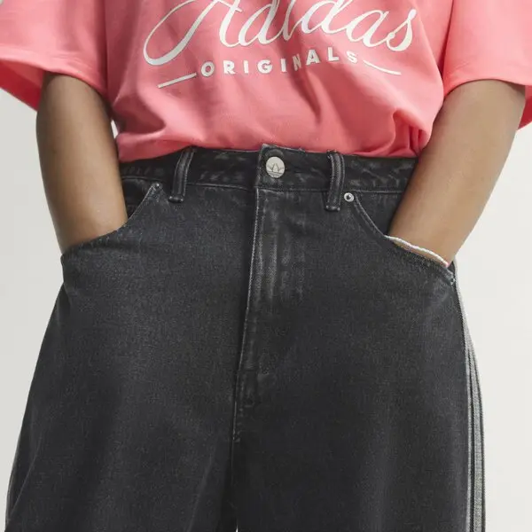 ADIDAS ORIGINALS High Rise Barrel Jeans