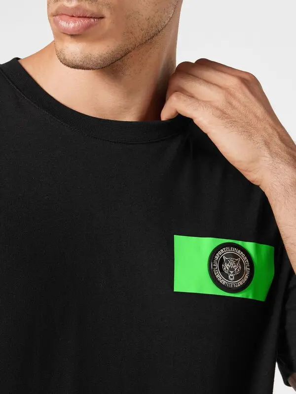 PLEIN SPORT Short-sleeved Cotton T-shirt With Contrasting Logo - Black