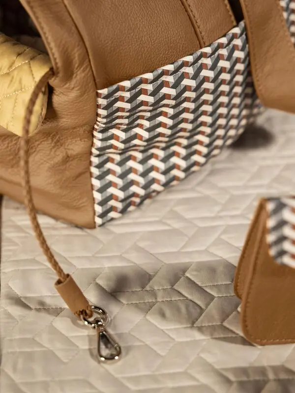 POLTRONA FRAU Pet Accessories Lifestyle - Ecru