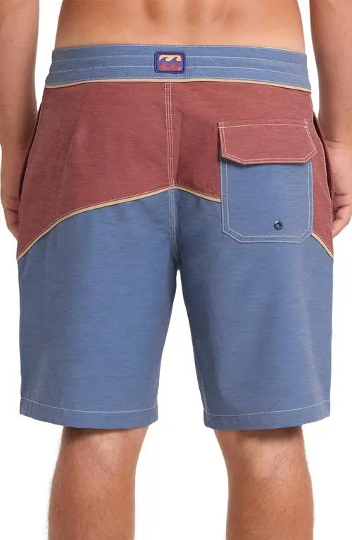 BILLABONG Garage Arch Lt Board Shorts