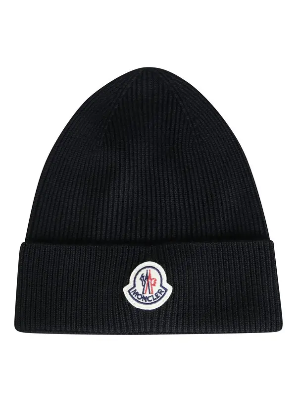 Moncler Ribbed Beanie With Logo - Nero