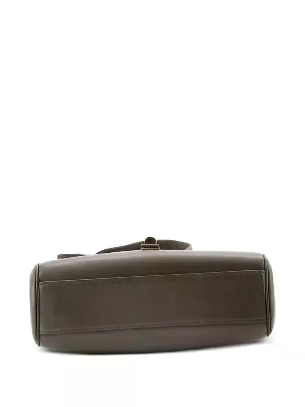 Celine Soft 16 Bag Smooth Calfskin Shoulder Bag - Green