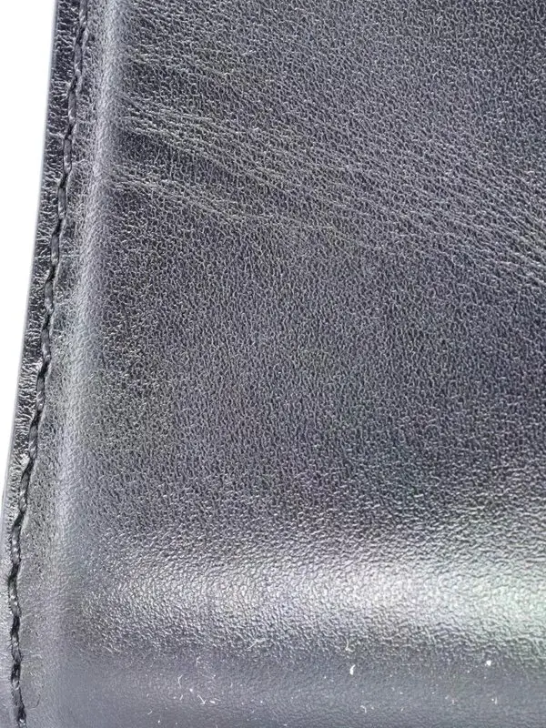 LOUIS VUITTON Capucines Wallet On Chain Leather Clutch Bag