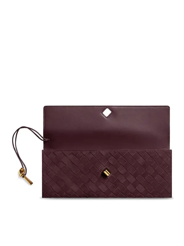 Bottega Veneta Suede Intrecciato Clutch With Knot Closure - Multicolor