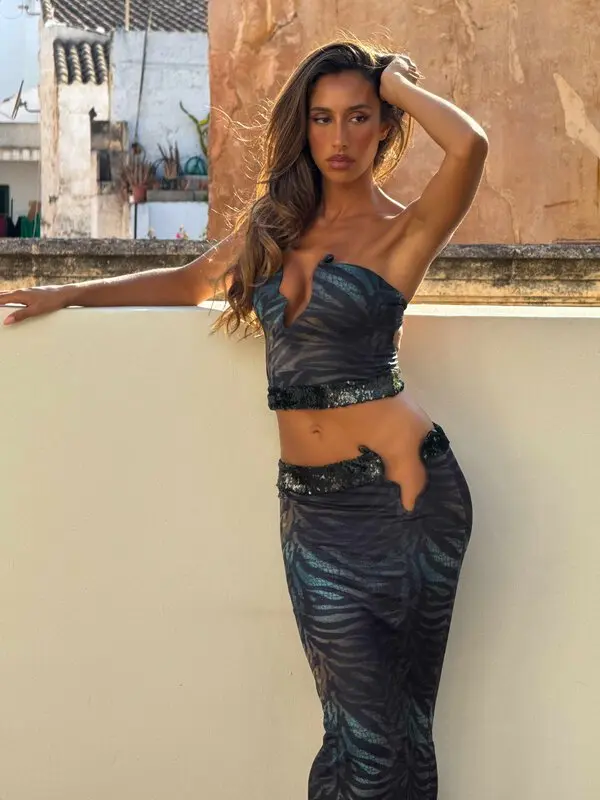 OUTCAST Milliea Maxi Skirt Miele