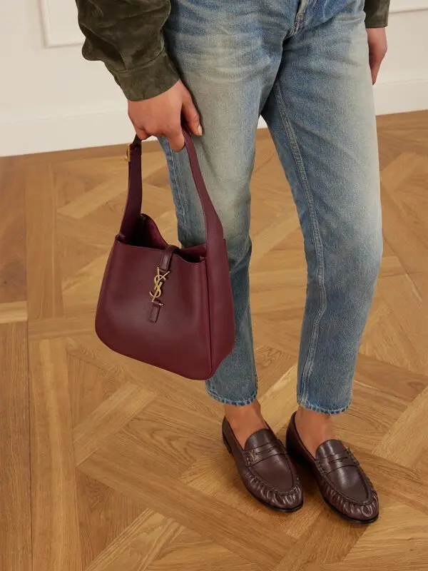 Saint Laurent Le 5 À 7 Leather Shoulder Bag - Red