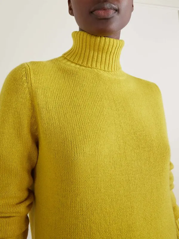 ALLUDE Turtleneck Cashmere Sweater