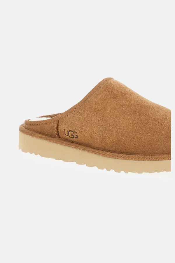 UGG Classic Slip On Suede Clogs - Marrone