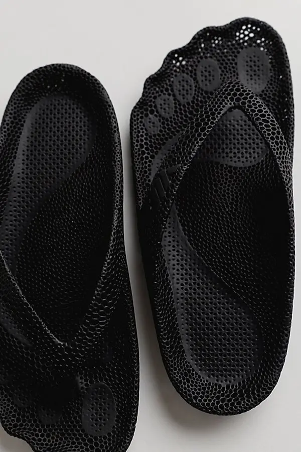 FP VEGAN COLLECTION Year 5k Thong Sport Sandals