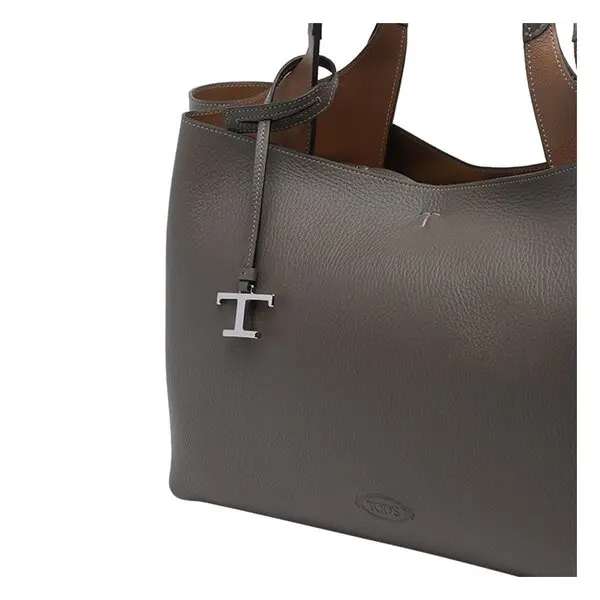 TOD'S Medium Leather Bag With Charms - Gray