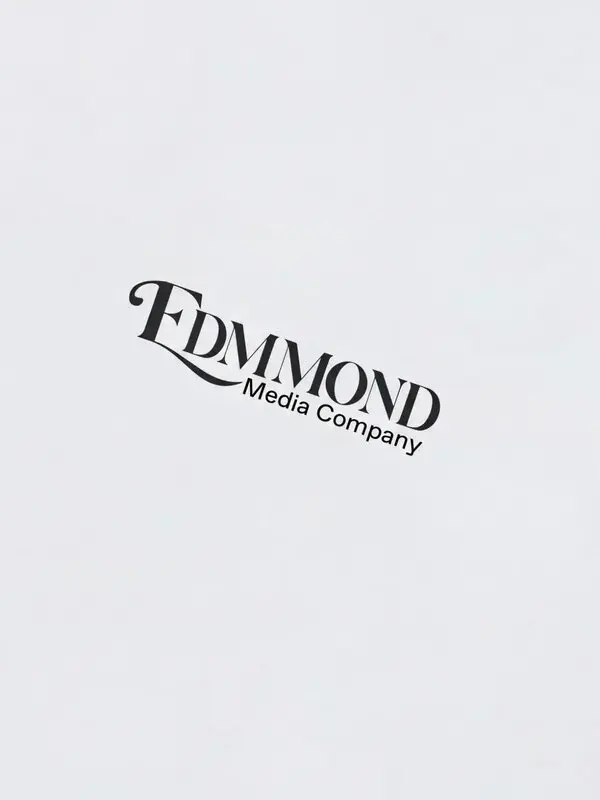 EDMMOND STUDIOS Media Company Graphic-print T-shirt