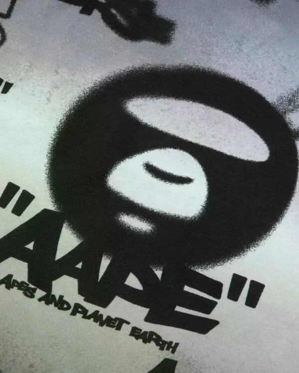 AAPE BY *A BATHING APE Graffiti-print T-shirt