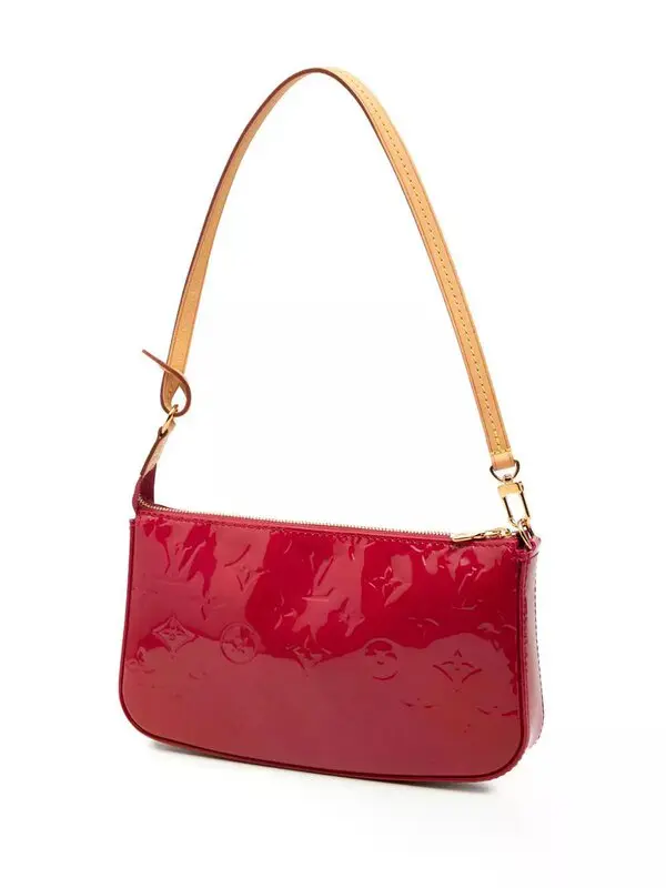 LOUIS VUITTON 2013 Monogram Vernis Pochette Accessoires Shoulder Bag