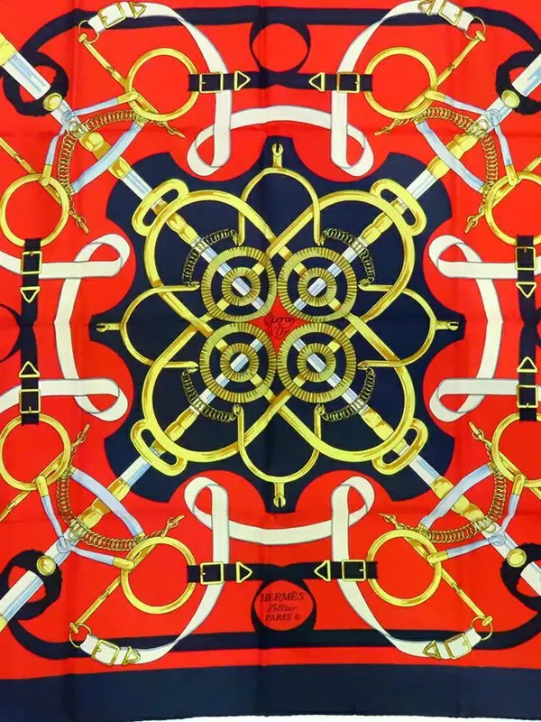 Hermès 20th Century Eperon D Or 90 Scarves