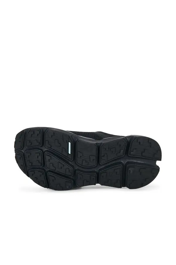 On Cloudsoma Moc Sneaker