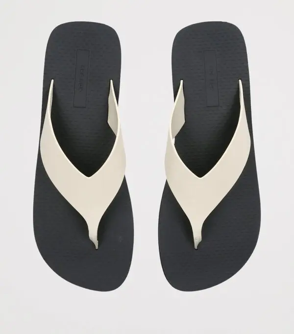 THE ROW Dune Classic Ginza Leather Flip Flops