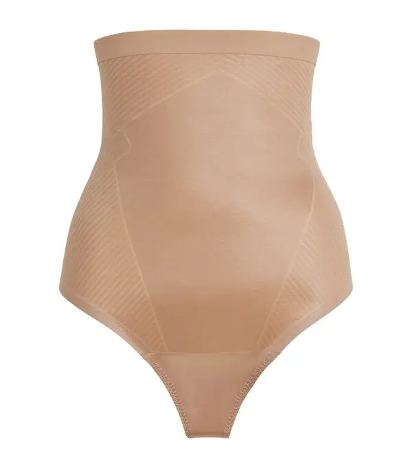 Spanx Shape Invisible Mid-thigh Short