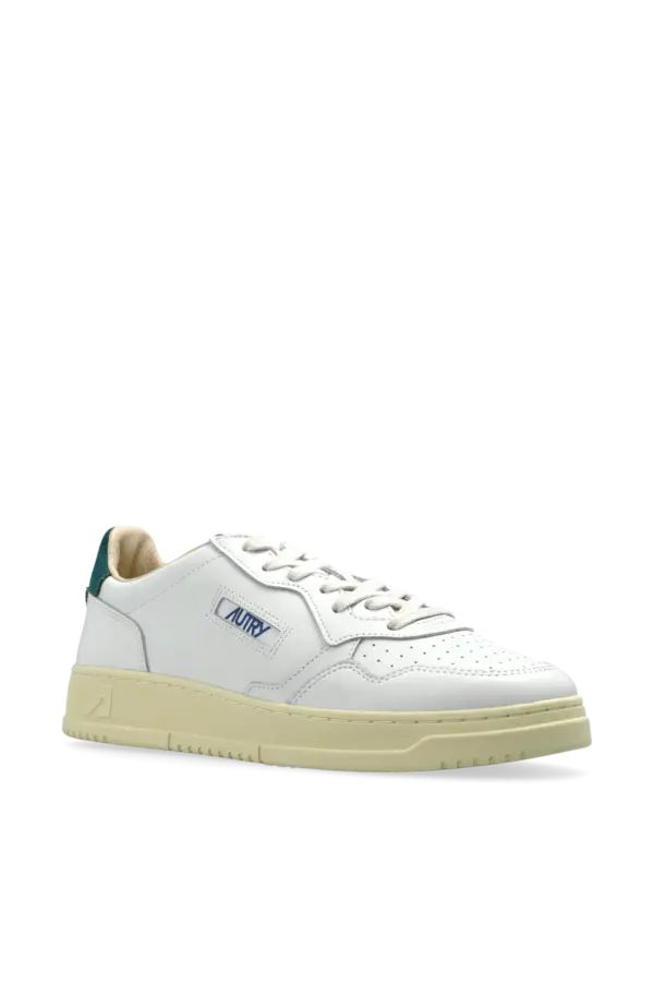 AUTRY Medalist Low Top Lace Up Sneakers - White