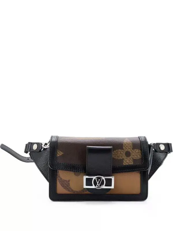 LOUIS VUITTON Dauphine Bumbag Reverse Monogram Giant Belt Bag - Black