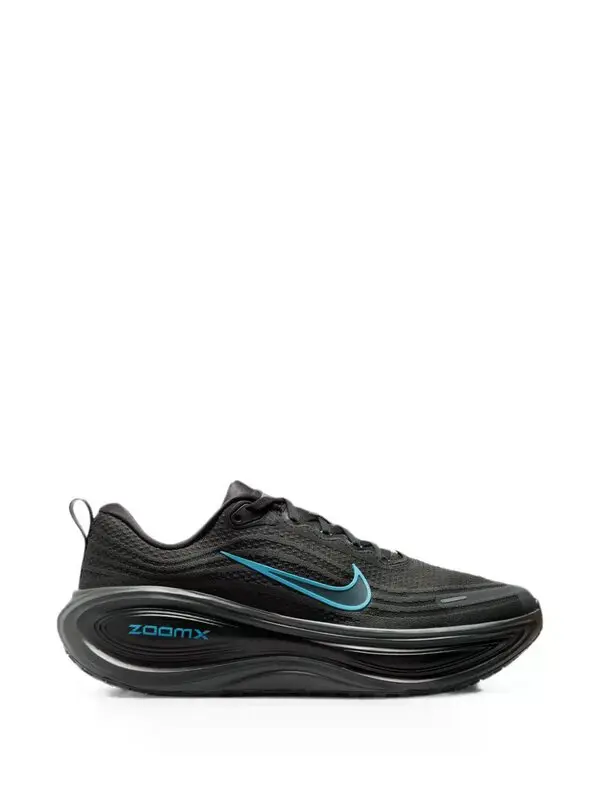 Nike Vomero Plus Sneakers