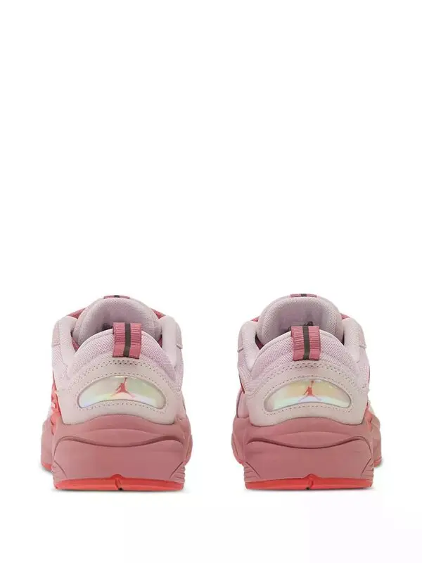 JORDAN Trunner O/s Sneakers