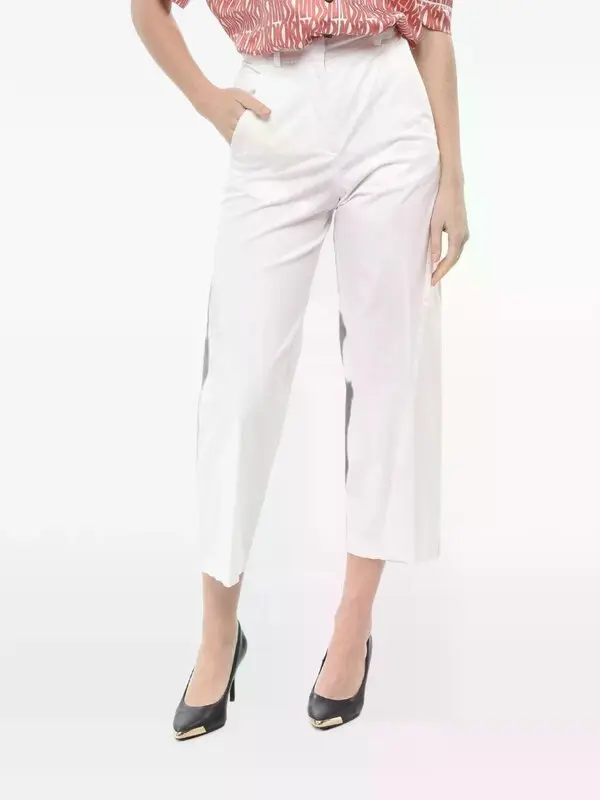 QL2 QUELLEDUE Flat-front Chino Trousers