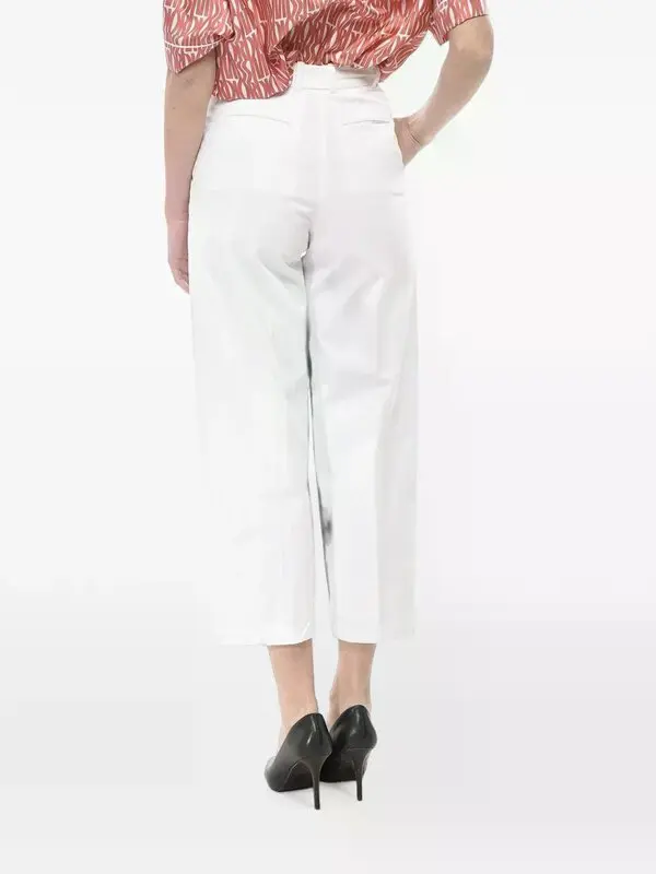 QL2 QUELLEDUE Flat-front Chino Trousers