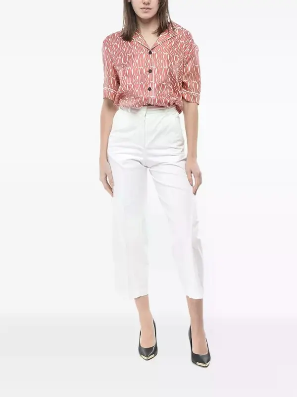 QL2 QUELLEDUE Flat-front Chino Trousers
