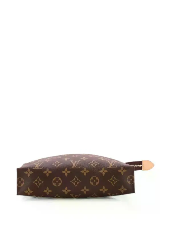 LOUIS VUITTON Toiletry Pouch Monogram Canvas 26 Clutch Bag